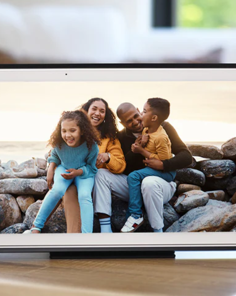 How Skylight Digital Picture Frame Keeps Loved Ones Close | Feelthetop